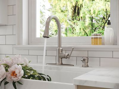 Spot Defense Stainless Steel Antrom F-529-7AOGS 1-Handle Pull-Down ...